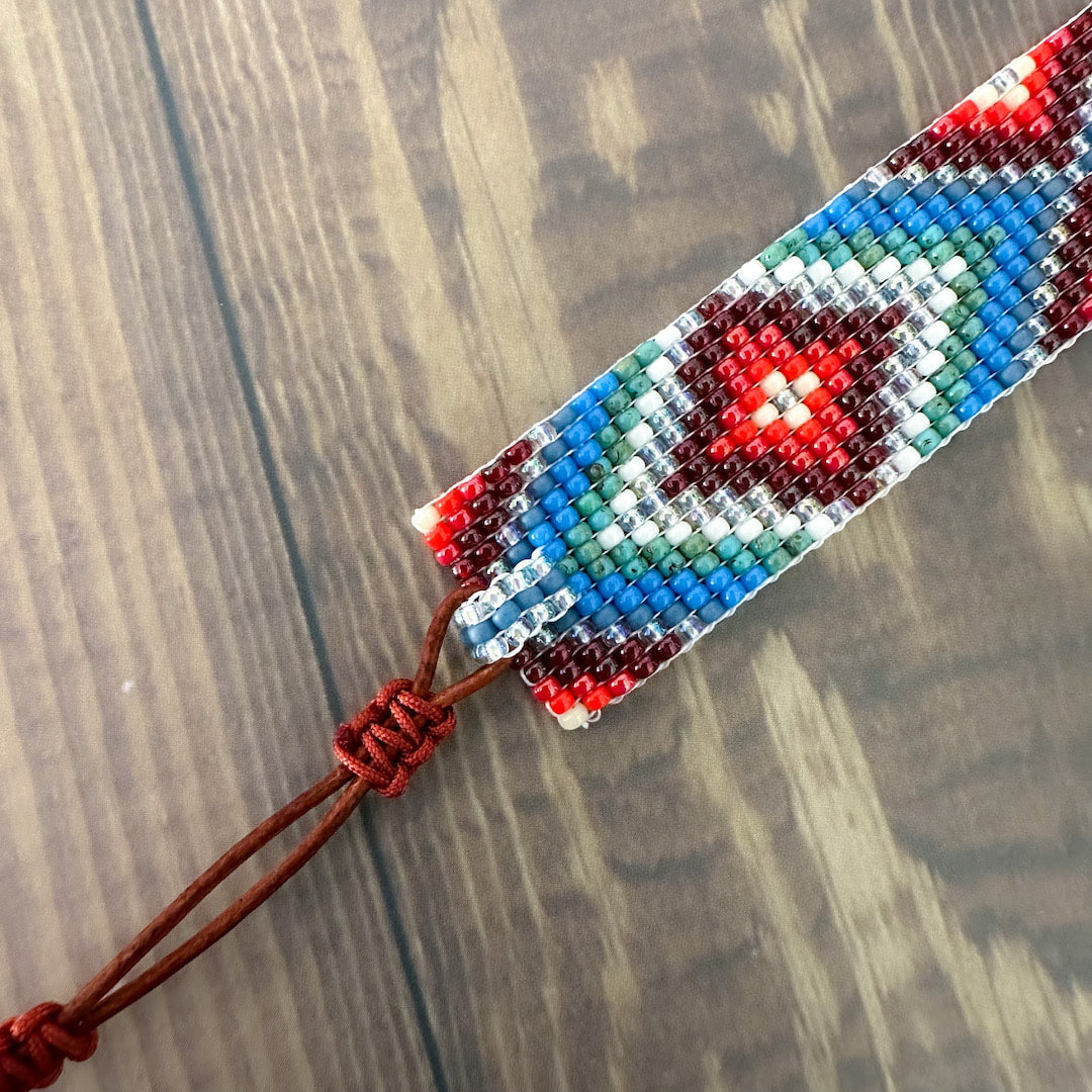 Sparkler Bracelet: Free July 4th Bead-Loomed Bracelet Pattern